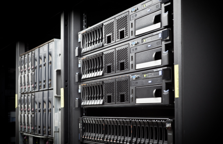 Rack Server Là Gì? Lợi Ích Rack Server Đối Với Doanh Nghiệp